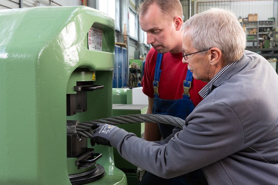 Services | SAHM SPLICE